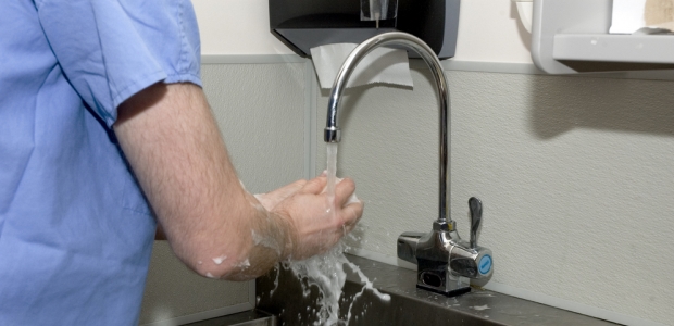 ‘Simple’ Strategies Cut VA MRSA Infection Rates -- Occupational Health ...