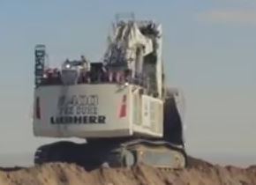 Liebherr Mining Excavator R 9400 Tier 4f -- Occupational Health & Safety