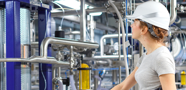 How Compliance Tech Is Making Field Service Workers Safer ...