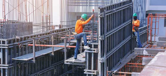 Untrained worker suffers fatal electrocution -- Occupational Health ...
